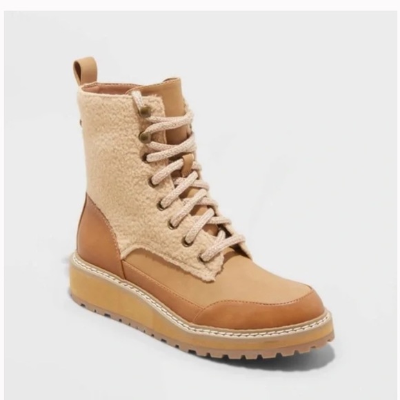 Universal Thread | Shoes | Courtney Hiking Boots By Universal Thread In ...